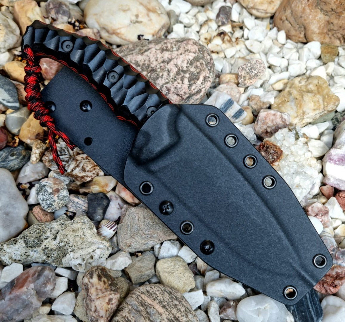 Charon III knife - red lines M390 – Dachs Knives